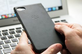 Фирменные чехлы для BlackBerry Motion в продаже в нашем магазине ...